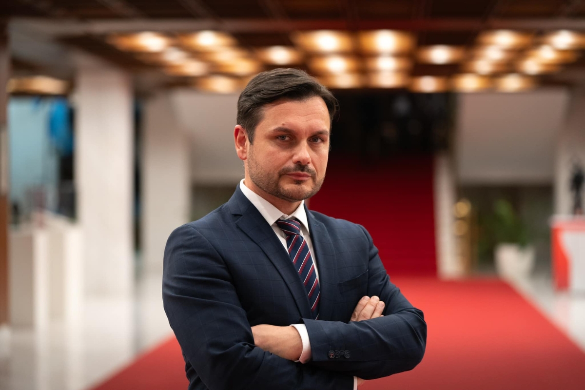 Milióny pre AGEL na úkor iných nemocníc? KDH hovorí o prelievaní peňazí ...